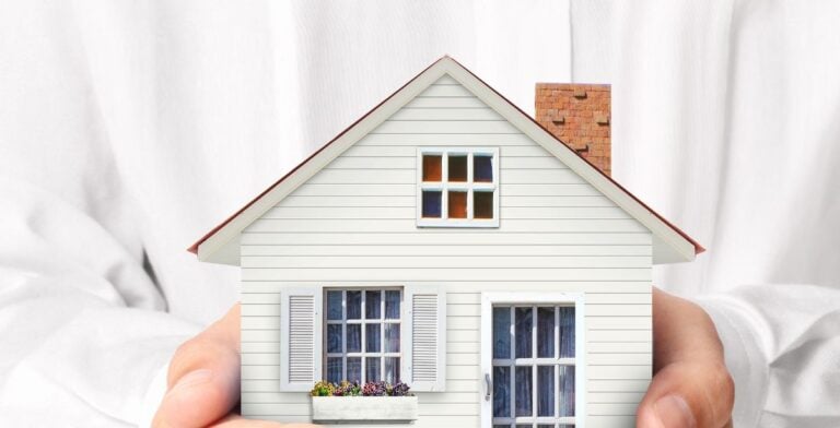 Moving House Countdown - Week By Week Checklist And Tips