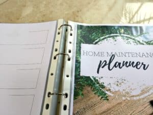 How To Make A Home Management Binder - Step By Step Guide