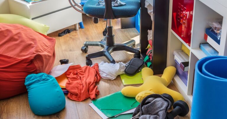 61 Surprising Clutter Statistics That Will Totally Shock You