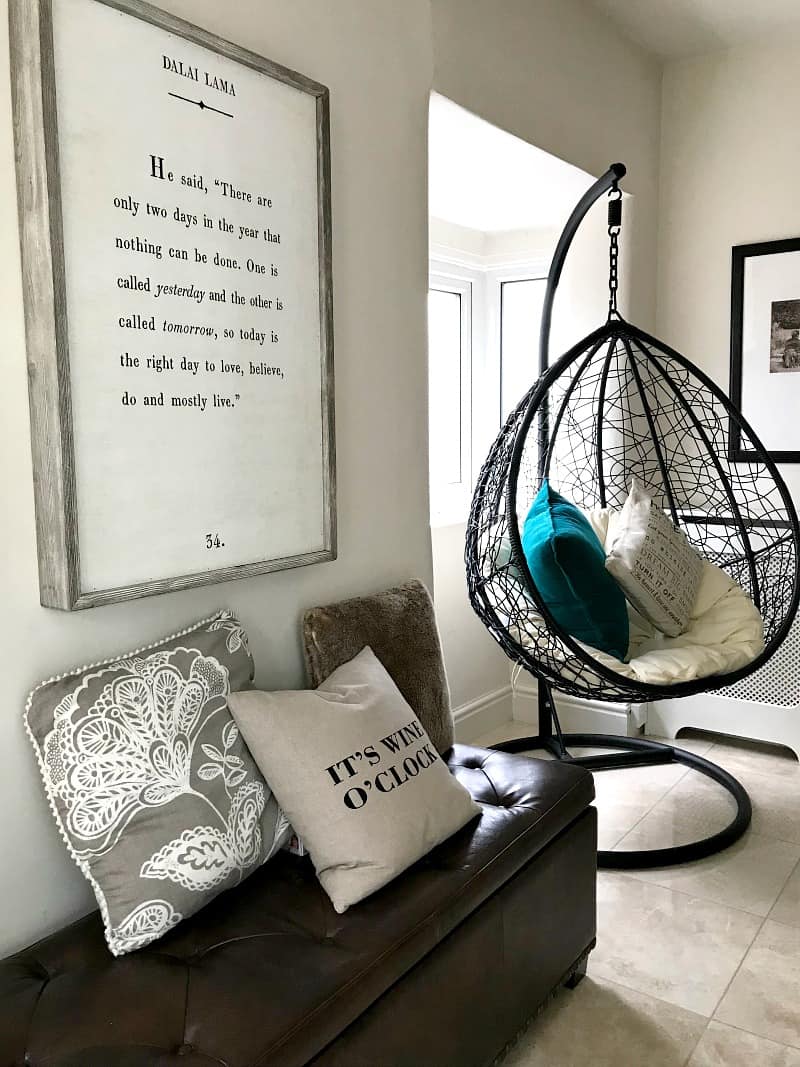 Why Word Art Pictures Are The Perfect Decor For Your Home