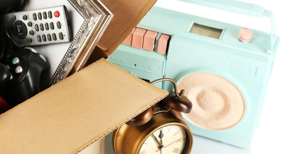 14 Different Types Of Clutter [And How You Can Deal With Them]
