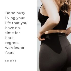 10 Motivational Busy Life Quotes [To Slow Things Down A Bit]