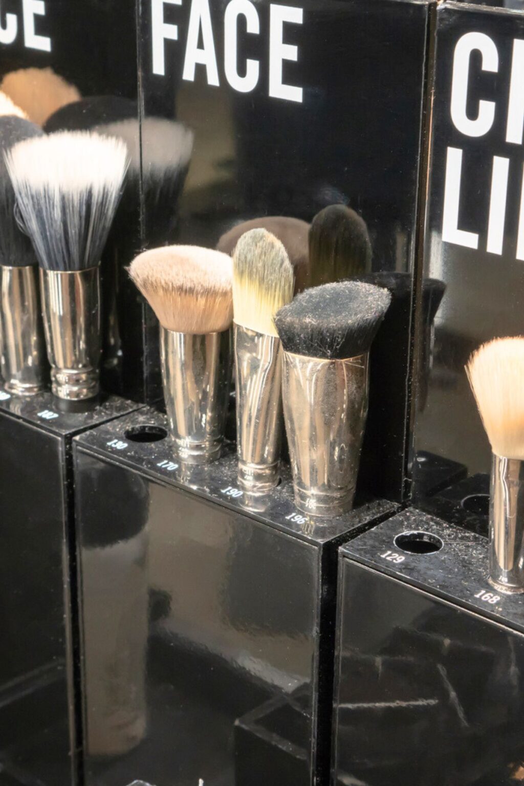 How To Store Makeup Brushes So They're Always Clean, Tidy, And Handy