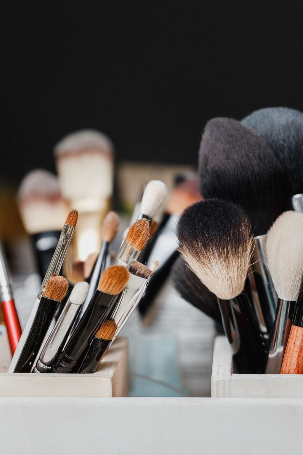 How To Store Makeup Brushes So They're Always Clean, Tidy, And Handy
